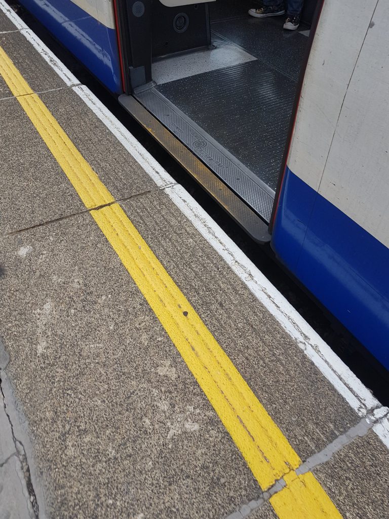 Level Boarding: Solutions for the Deep Tube Lines – Step-Free London